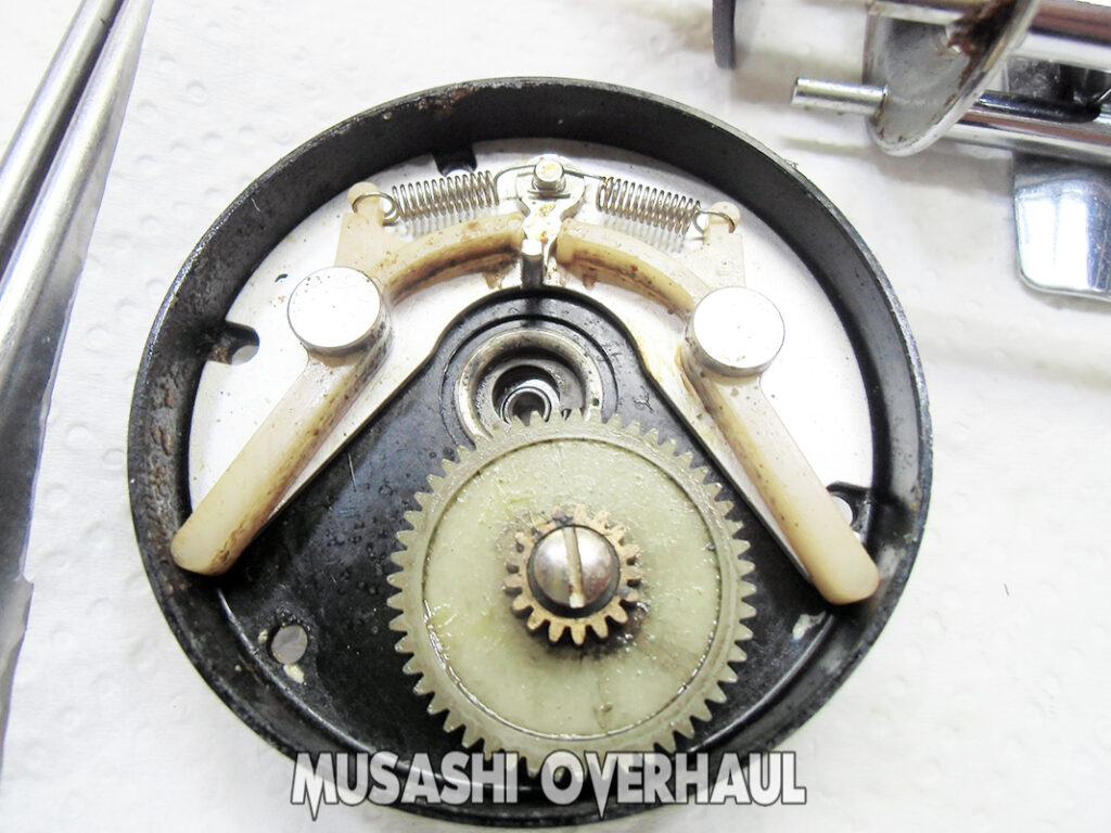 メンテナンス日記#1389：アブ ガルシア アンバサダー 5000C 重い巻き感 ベアリング交換